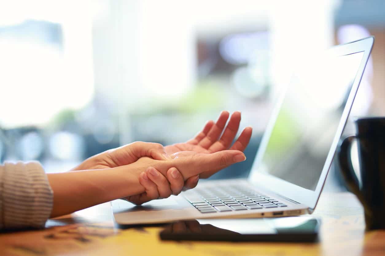 Carpal Tunnel at Work? Tips for Ergonomic Relief and Treatment | The ...